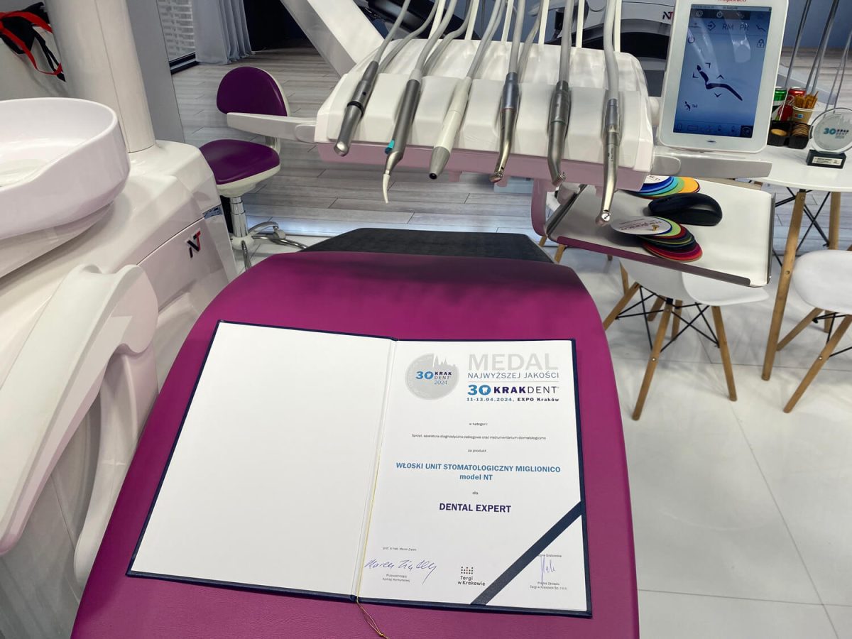 Unit Miglionico NT nagrodzony na targach Krakdent 2024! | Dental Expert ...